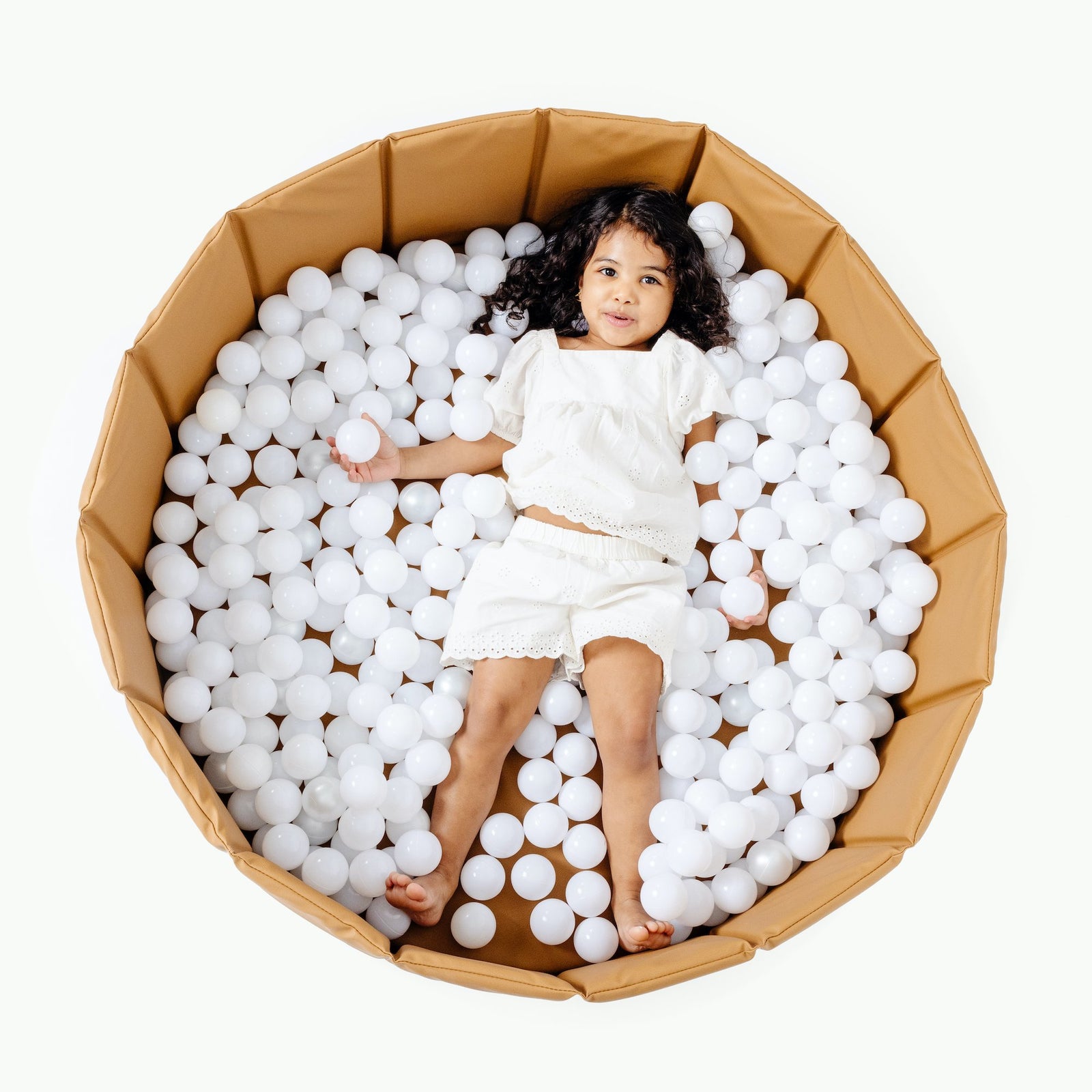 Ball Pit – Gathre
